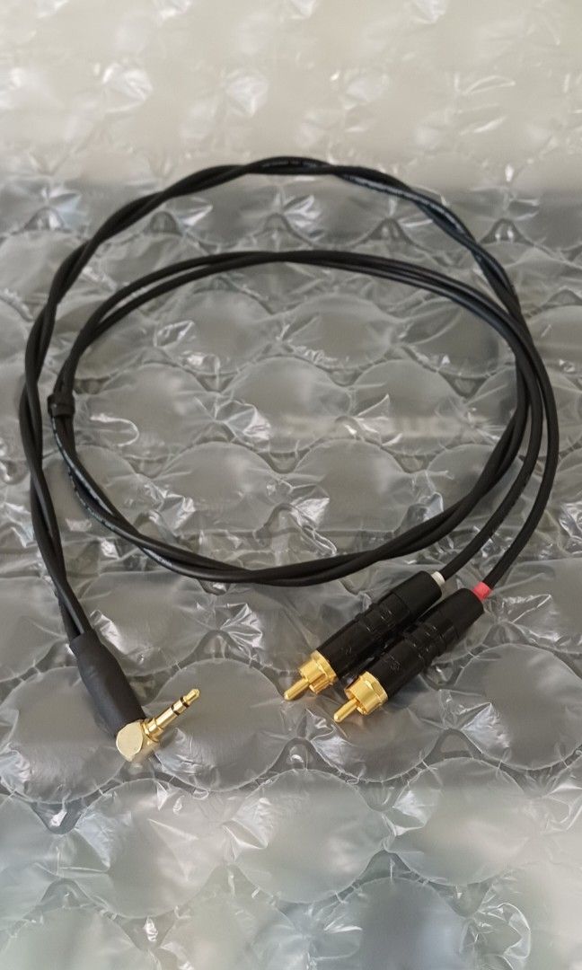 3.5mm trs plug to 2RCA Audio Hi-Fi Stereo Interconnect - Vandamme ...