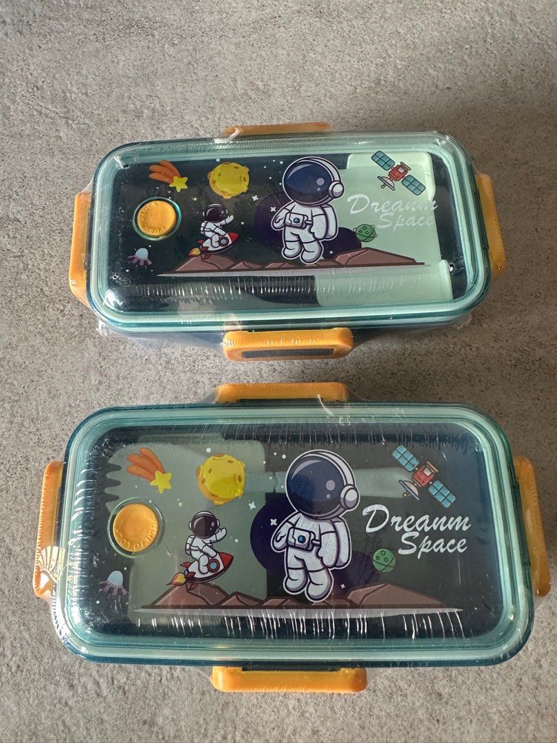 700ml Lunch Box with Free Fork, Furniture & Home Living, Kitchenware ...