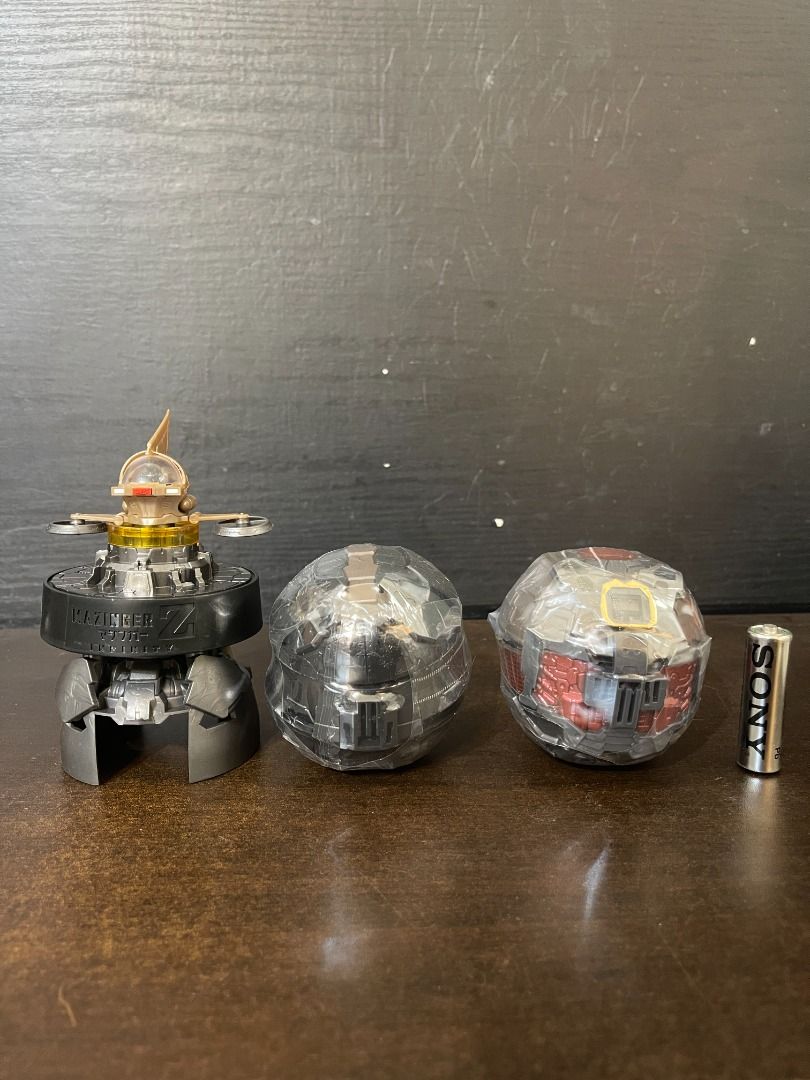 無敵鐵金剛 BANDAI INTEGRATE MODEL 魔神Z 環保扭蛋 黑曜版 黑金 胸像 全3款 合售, 書籍、休閒與玩具, 玩具、公仔 ...