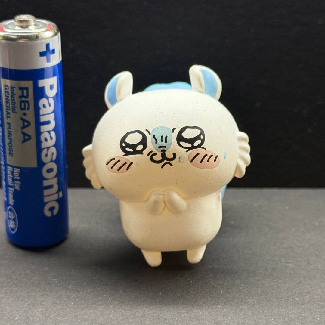 Nagano Chiikawa Manga Series Momonga Acting Cute Figure Gashapon ...