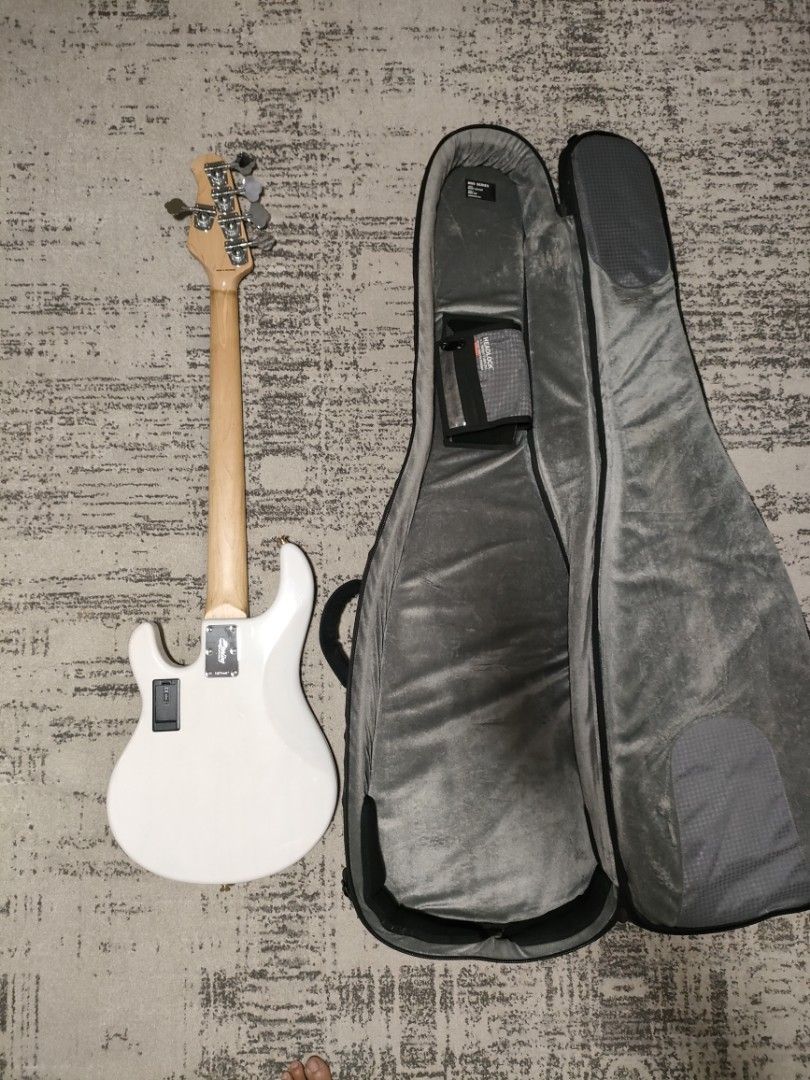 🔥 Sterling by Music Man Ray35 Bass Guitar with Mono Bag, Hobbies & Toys ...