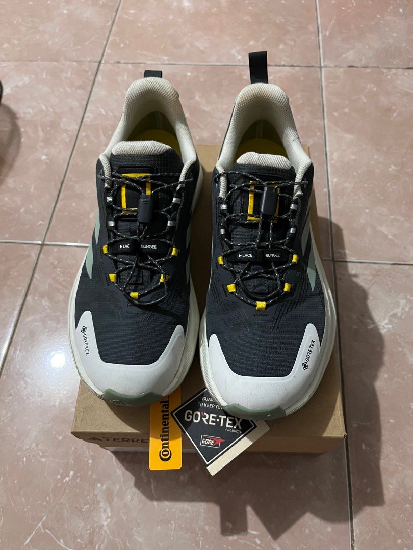 Adidas terrex x national geographic trailmaker 2.0, Fesyen Pria, Sepatu ...