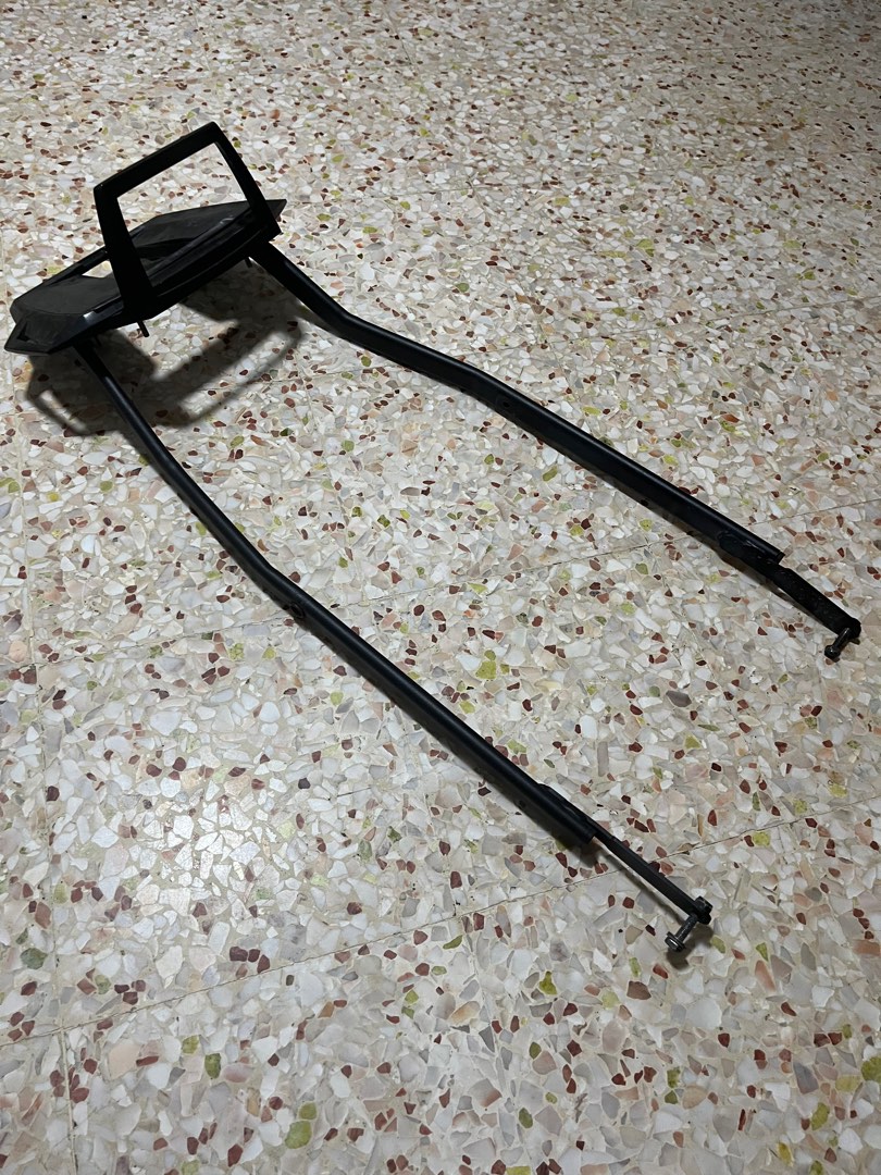 aerox v1 rack, Motorcycles, Motorcycle Accessories on Carousell