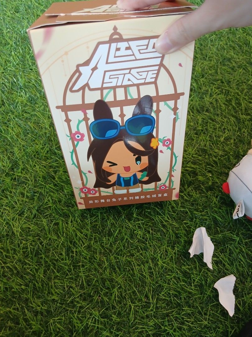 Alien stage Bunny series - Ivan, Hobbies & Toys, Toys & Games on Carousell