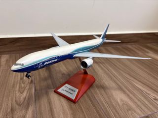 SkyJets Continental Boeing 757 Model Airplane, Hobbies & Toys, Toys ...