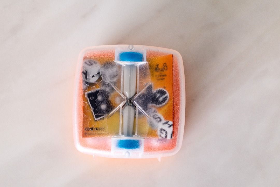 Boggle Travel Dice Game with Case, Hobbies & Toys, Toys & Games on ...