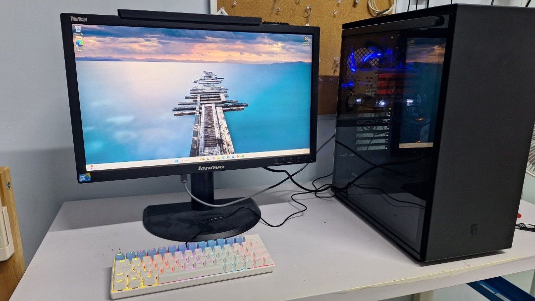 Budget Windows 11 Intel i7 Desktop PC Bundle - Lenovo Monitor ...