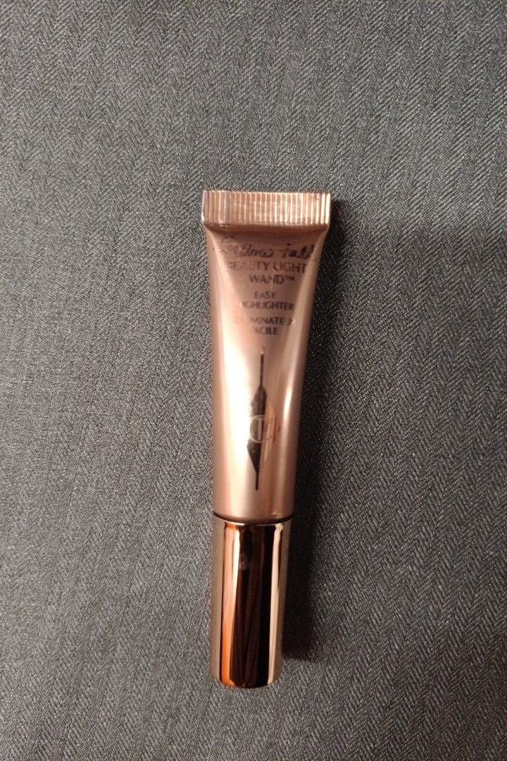 Charlotte Tilbury Beauty Light Wand - Spotlight, Beauty & Personal Care ...