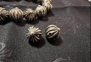 Chrome Hearts Cross Ball Stud Earrings, 名牌, 飾物及配件 - Carousell