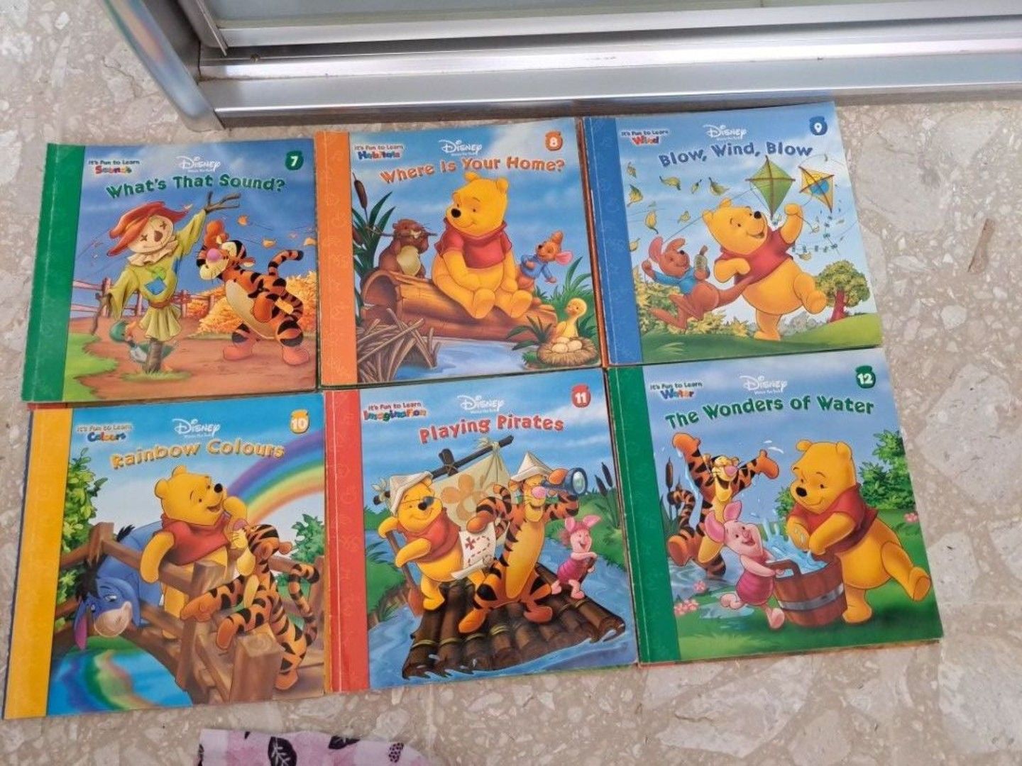 Disney Winnie the Pooh Early Readers Books - Set of 15 $ 2 EACH ...