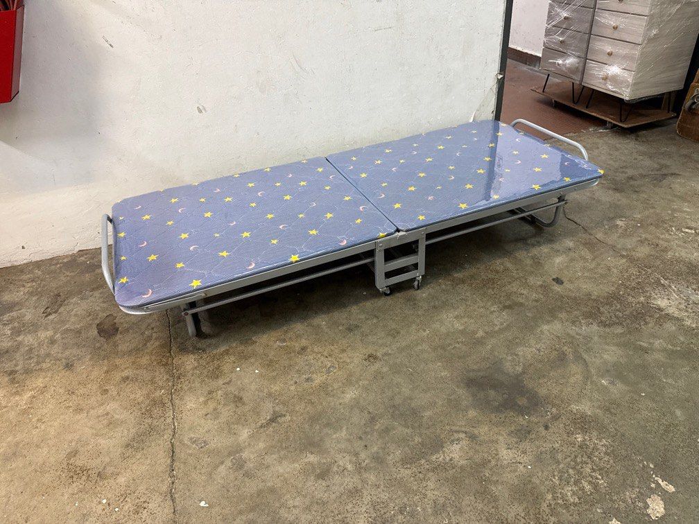 Foldable bed (Display Set), Furniture & Home Living, Furniture, Bed ...