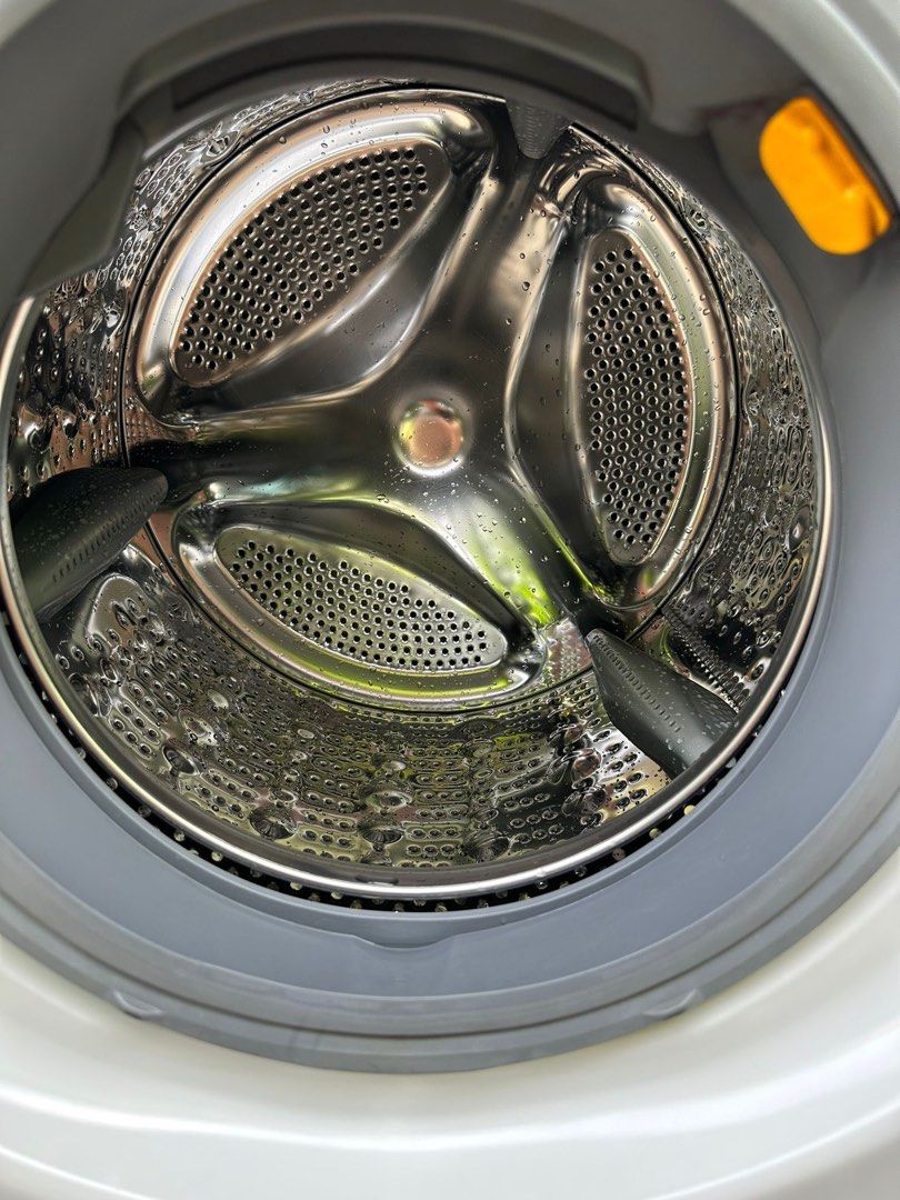 Free delivery LG 10/7 KG Washer Dryer, TV & Home Appliances, Washing ...