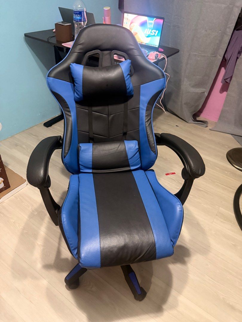 Giving away gaming chair, Furniture & Home Living, Furniture, Chairs on ...