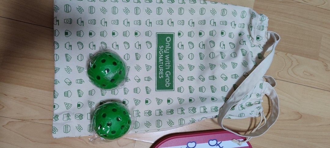 Grab x Hello Kitty Pickleball Set, Sports Equipment, Sports & Games ...