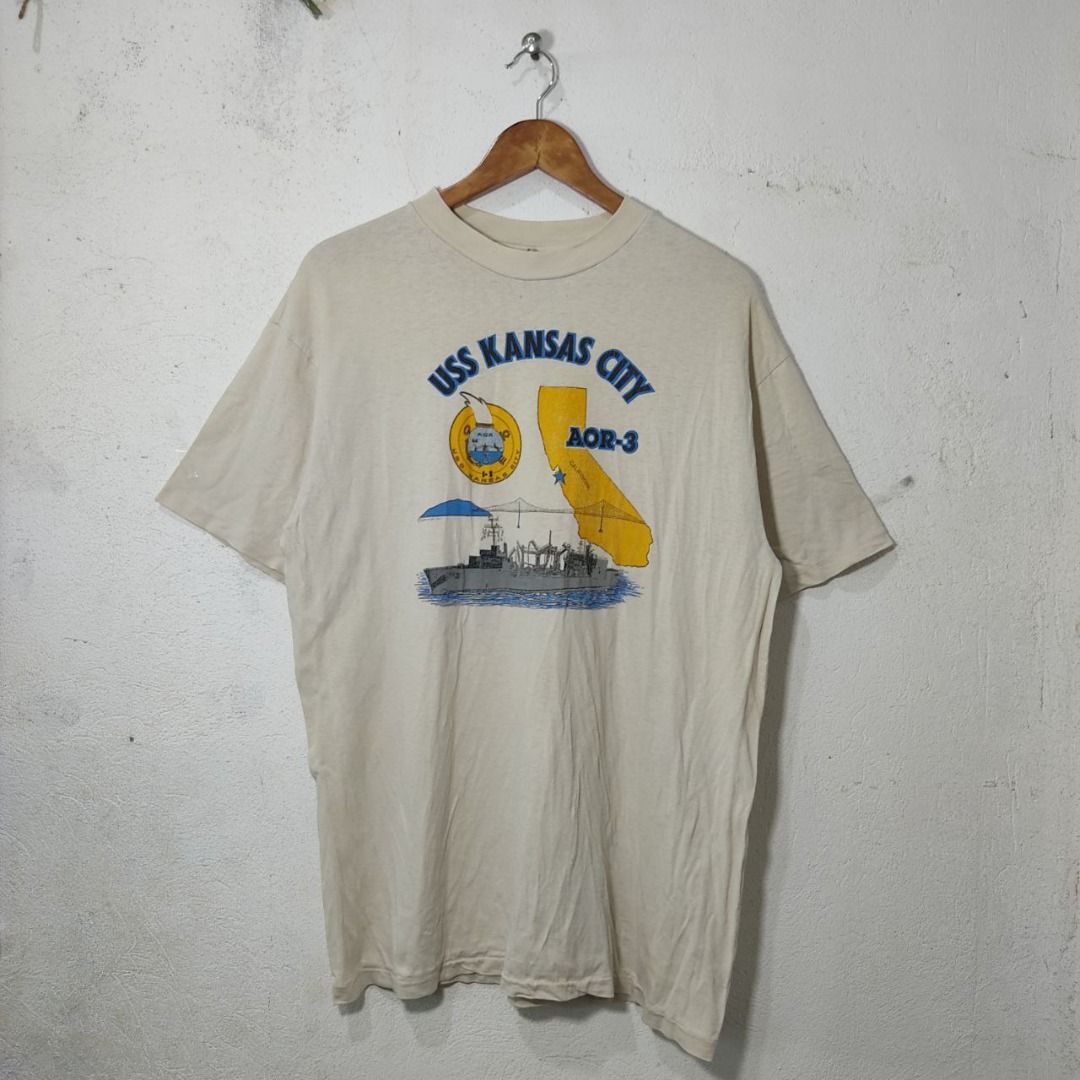 Hanes USS Kansas City AOR-3 Vintage 1985 T-shirt, Men's Fashion, Tops ...