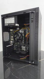 Lenovo ThinkCentre All-in-One (i7 11th Gen) Desktop PC, Computers ...