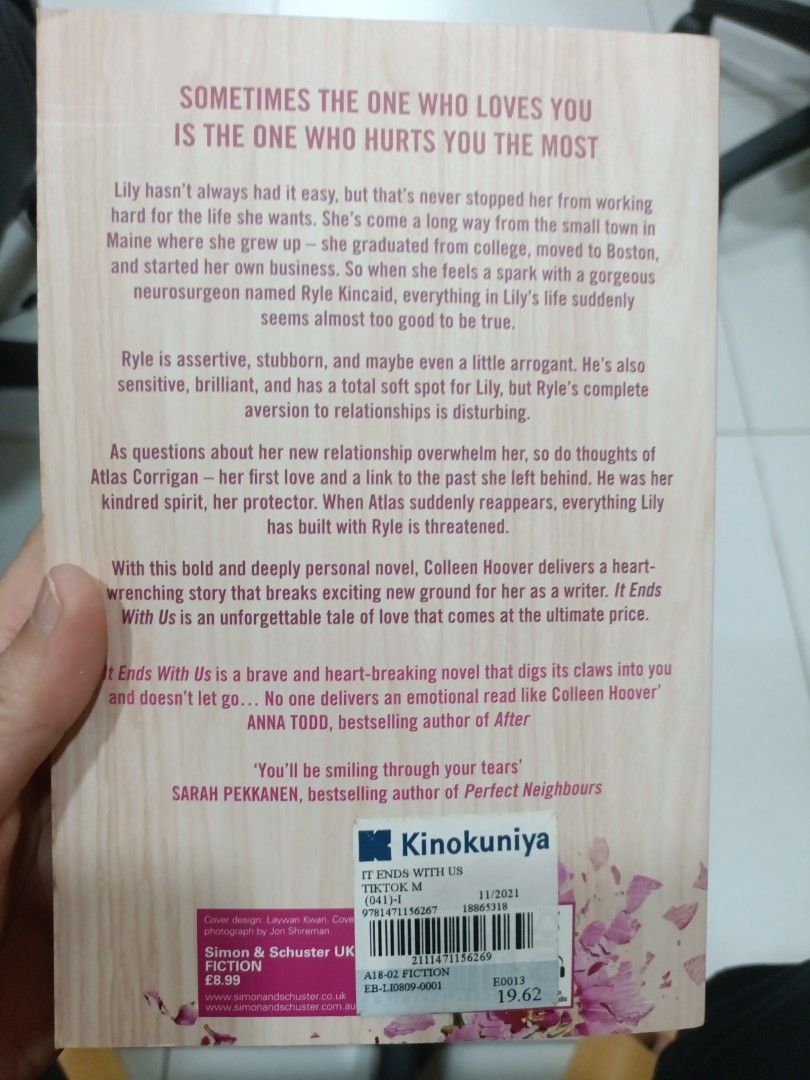It Ends With Us by Colleen Hoover, Hobbies & Toys, Books & Magazines ...