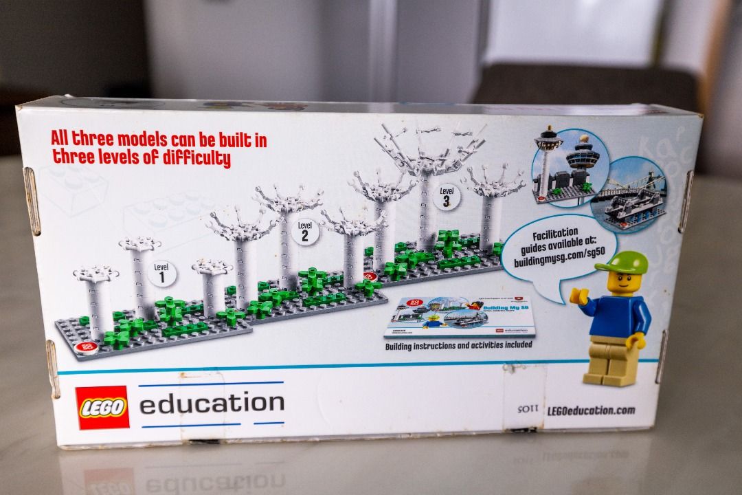 LEGO Education Building My SG SG50 Set | Collector's Edition ...