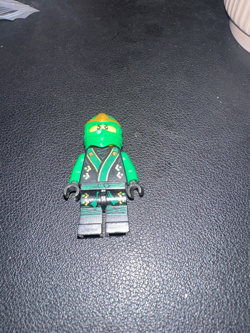 Lego Ninjago kimono lloyd Minifigure, Hobbies & Toys, Toys & Games on ...