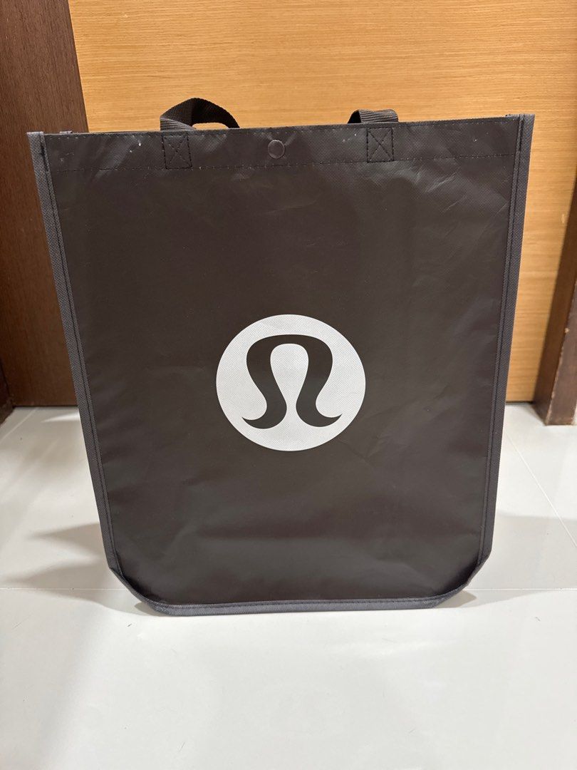 Lululemon New Season Reusable Large Tote Bag, Women's Fashion, Bags ...