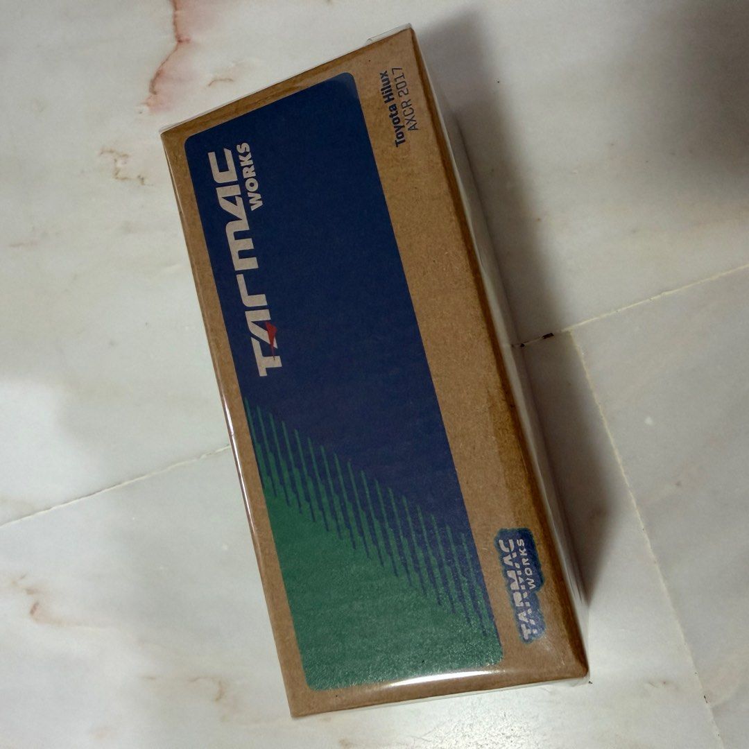 MISB Tarmac Works Toyota Hilux AXCR 2017 Falken, Hobbies & Toys, Toys ...