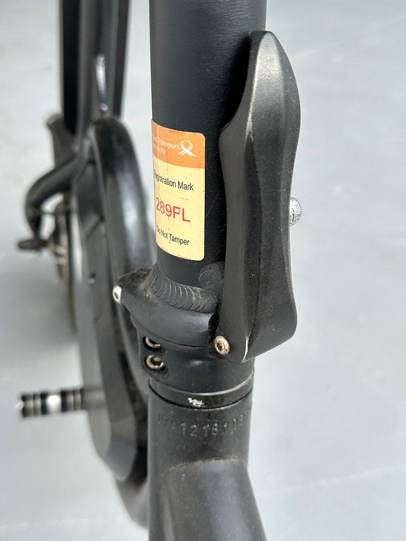 Moto Droplet Electric Scooter - Black, Sports Equipment, PMDs, E ...