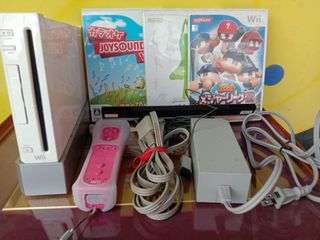 Nintendo Wii Console with Games, Video Gaming, Video Game Consoles ...