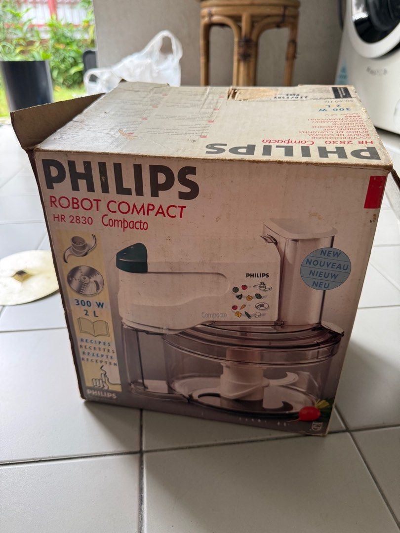 Philips HR2830 Compacto Food Processor, TV & Home Appliances, Kitchen ...