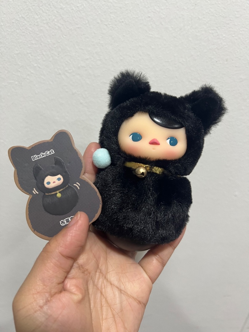POP MART PUCKY Roly-Poly Kitty Series vinyl plush figure - Black Cat ...