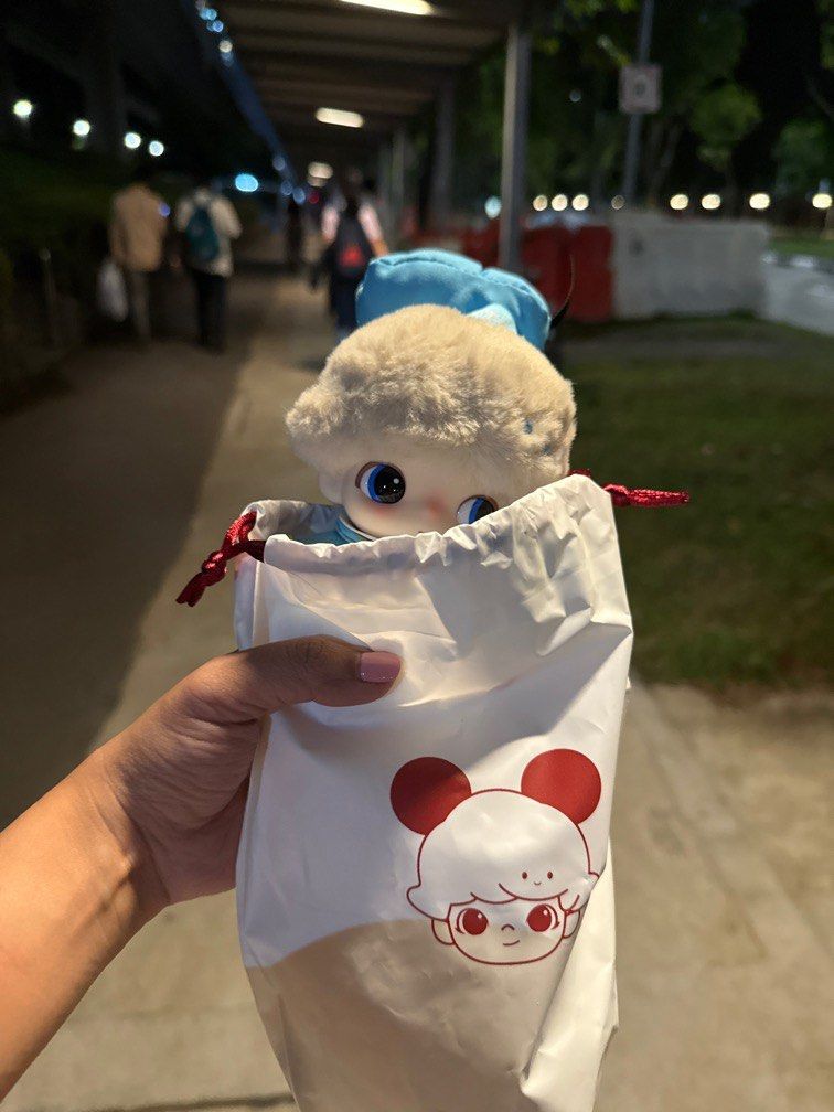 Popmart Dimoo Disney Donald Duck singing Plush Toy, Hobbies & Toys ...