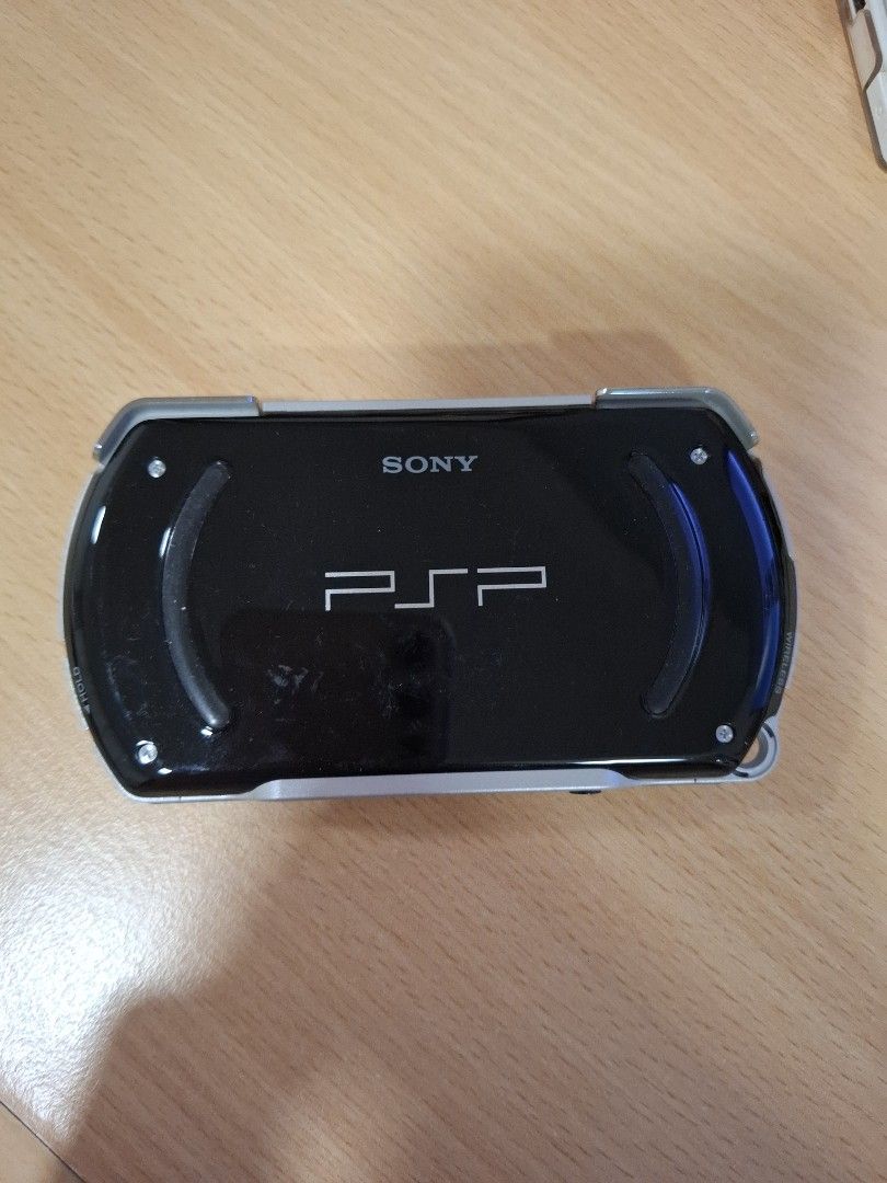 PSP Go black N1006, Video Gaming, Video Game Consoles, Others on Carousell