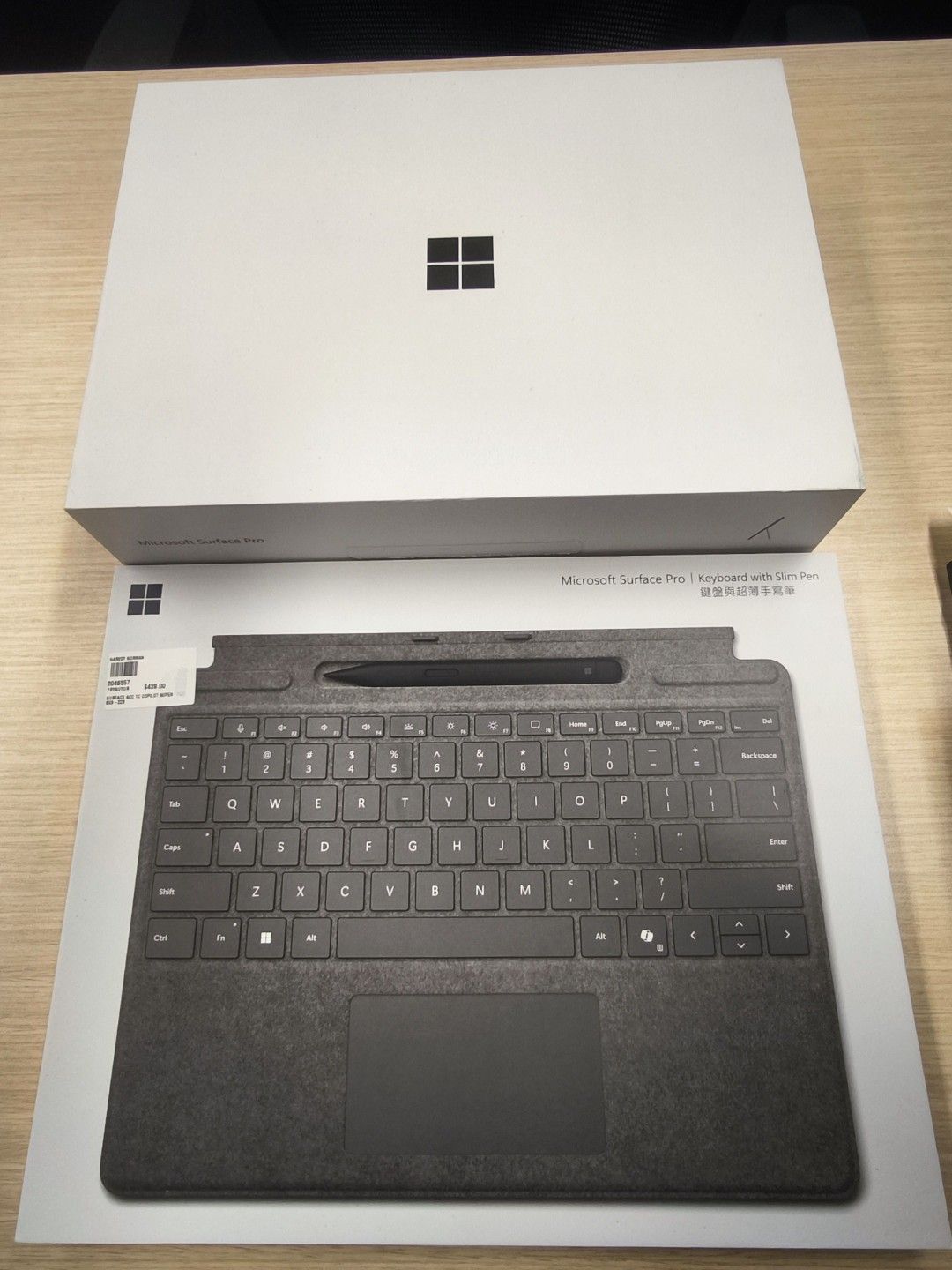 Rare! ~$600 off! Mint Microsoft Surface Pro 11 with Keyboard (Newly ...