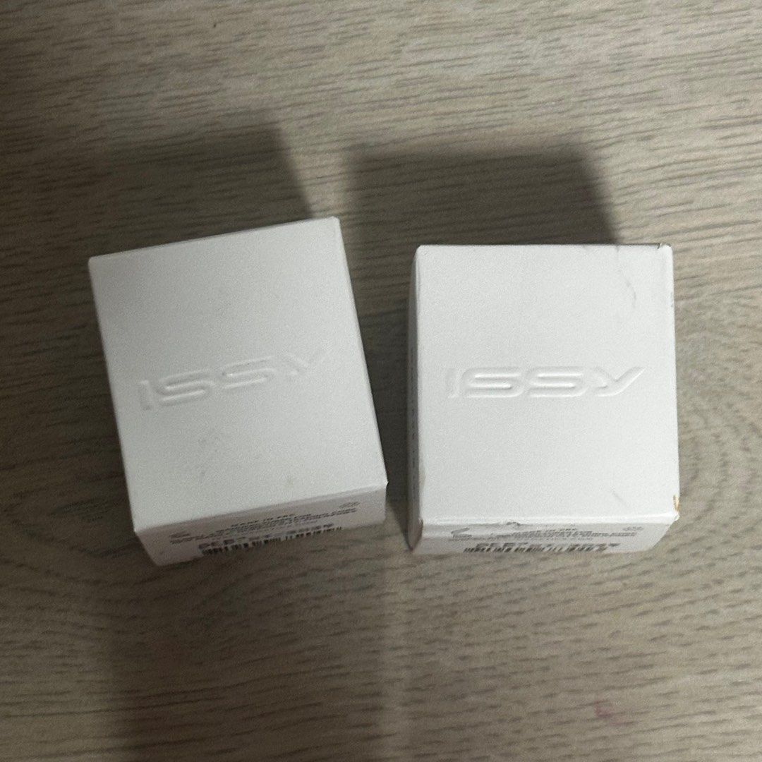 SEALED ISSY Creme Heat Stick (Bronzer - Burn, Contour - Husk) - get ...