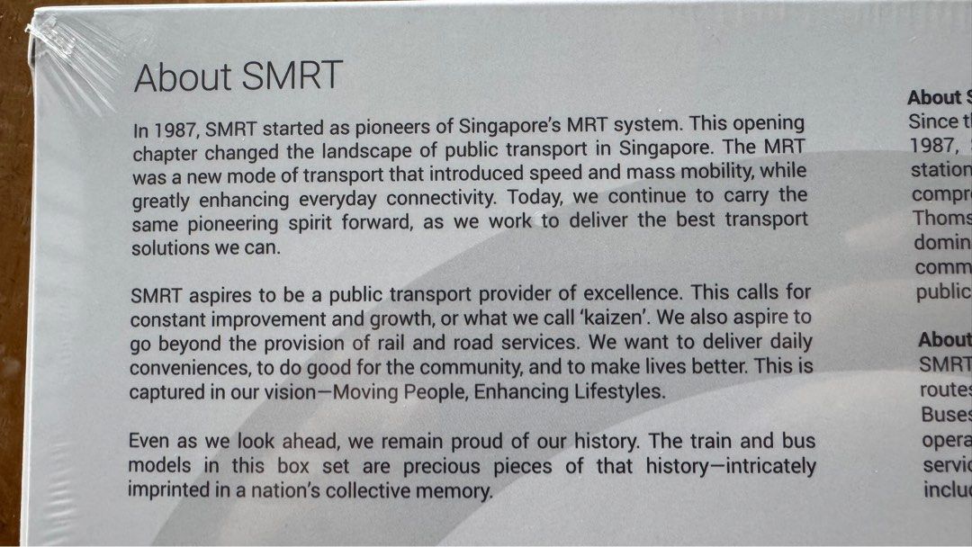 [Sealed!] SMRT Commemorative Limited Edition 2025 Train & Bus Set ...
