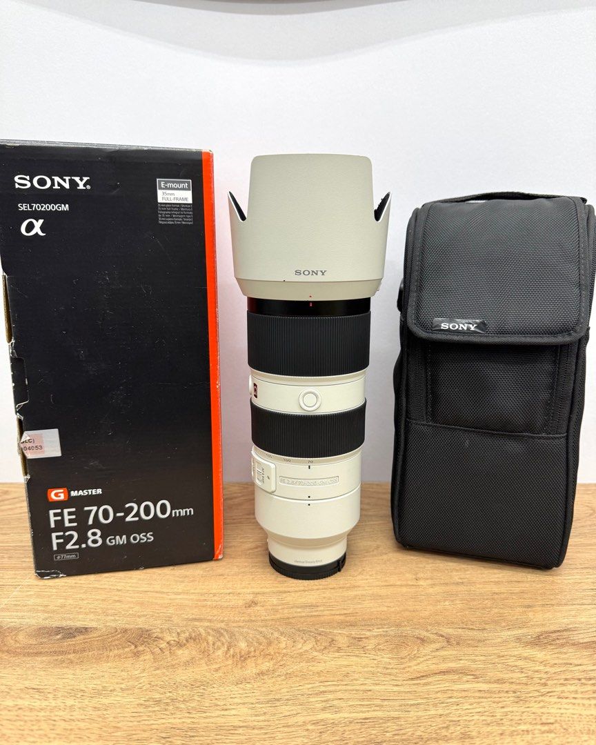SONY FE 70-200MM F2.8 GM OSS LENS (98% NEW), Photography, Lens & Kits ...