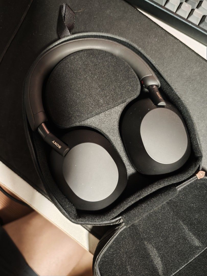 Sony WH-1000XM5 Noise Cancelling Headphones, Audio, Headphones ...