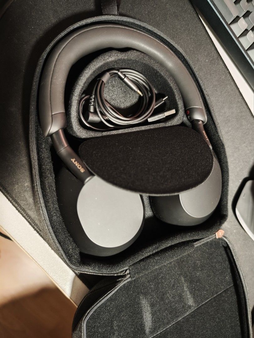 Sony WH-1000XM5 Noise Cancelling Headphones, Audio, Headphones ...