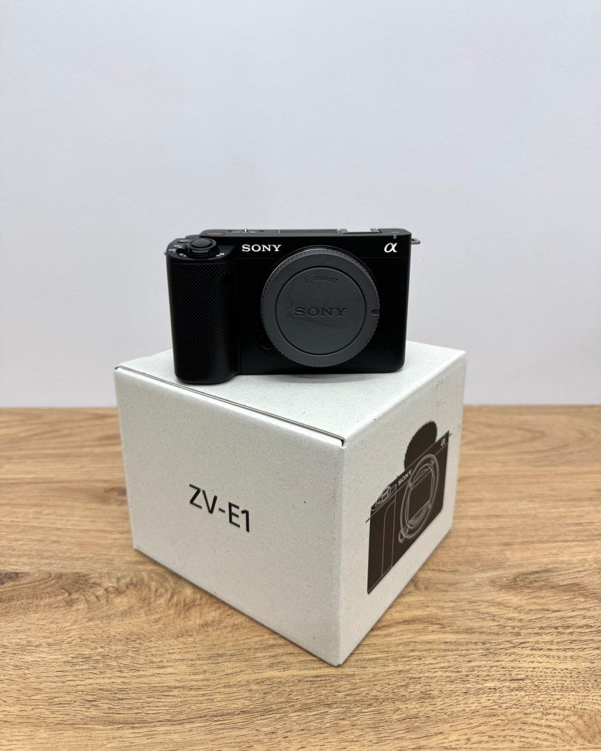 SONY ZV-E1 BODY (SC 1K ONLY) 98% NEW, Photography, Cameras on Carousell