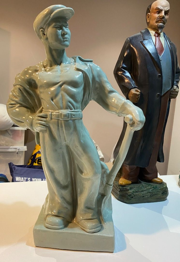 Steel Worker Statue - 炼钢工人-豆青釉瓷塑像, Hobbies & Toys, Memorabilia ...