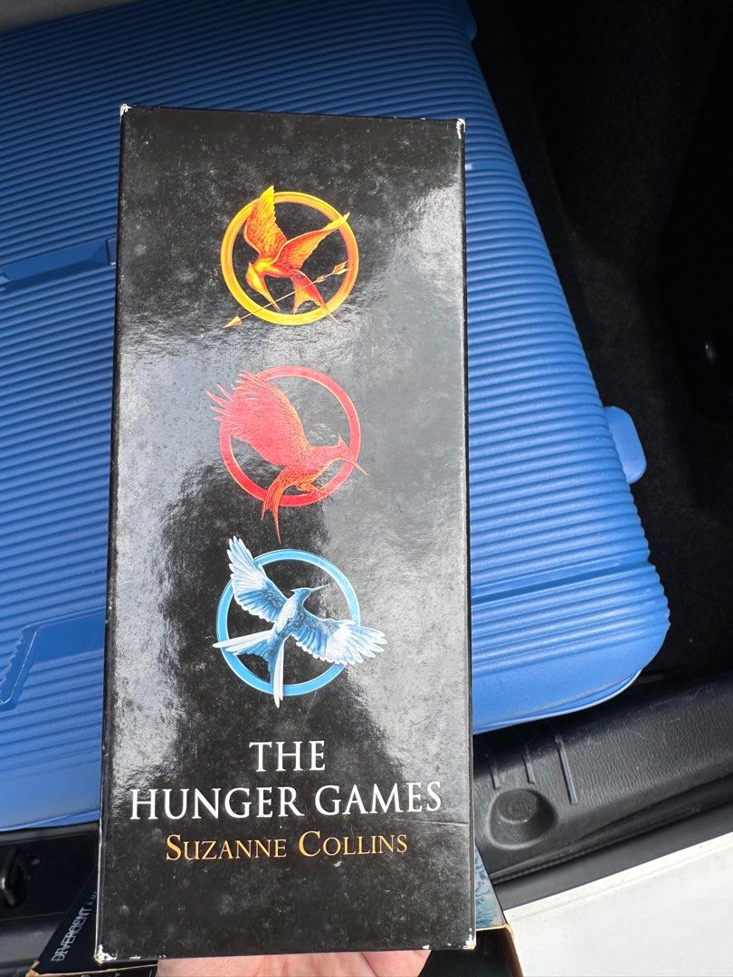 The Hunger Games Trilogy Box Set, Hobbies & Toys, Books & Magazines ...