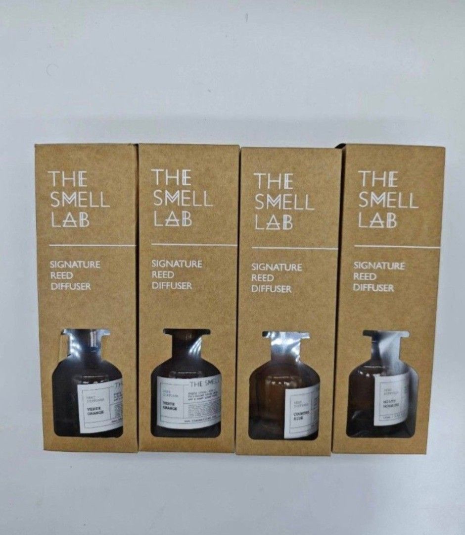 The Smell Lab Signature Reed DiffuserThe Smell Lab Signature Reed ...