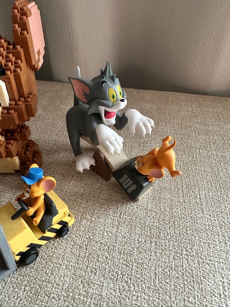 Tom and Jerry Figurines Set, Hobbies & Toys, Toys & Games on Carousell