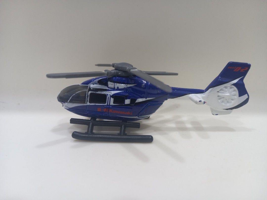 Tomica Kawasaki BK-117 D-2 Helicopter Diecast Model, Hobbies & Toys ...