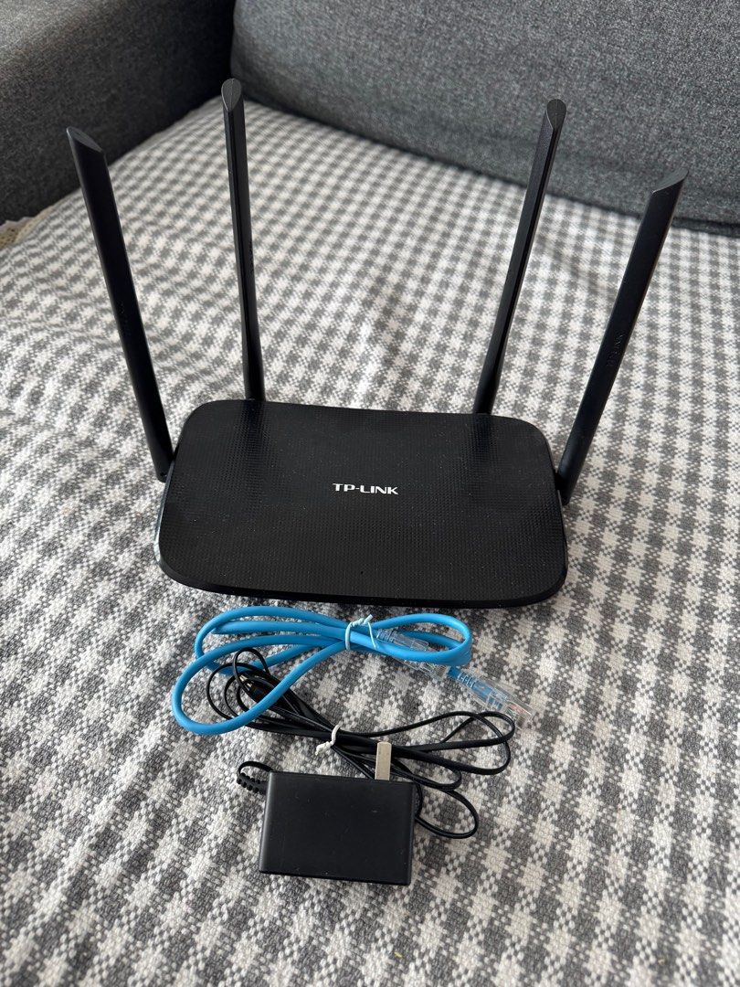 TP-LINK A1200 (TL-WDR5620) Router, Computers & Tech, Parts ...