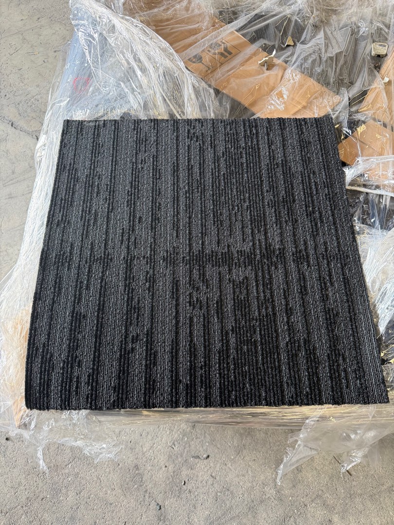 Used Shaw Carpet Tiles from USA, Furniture & Home Living, Home Decor ...