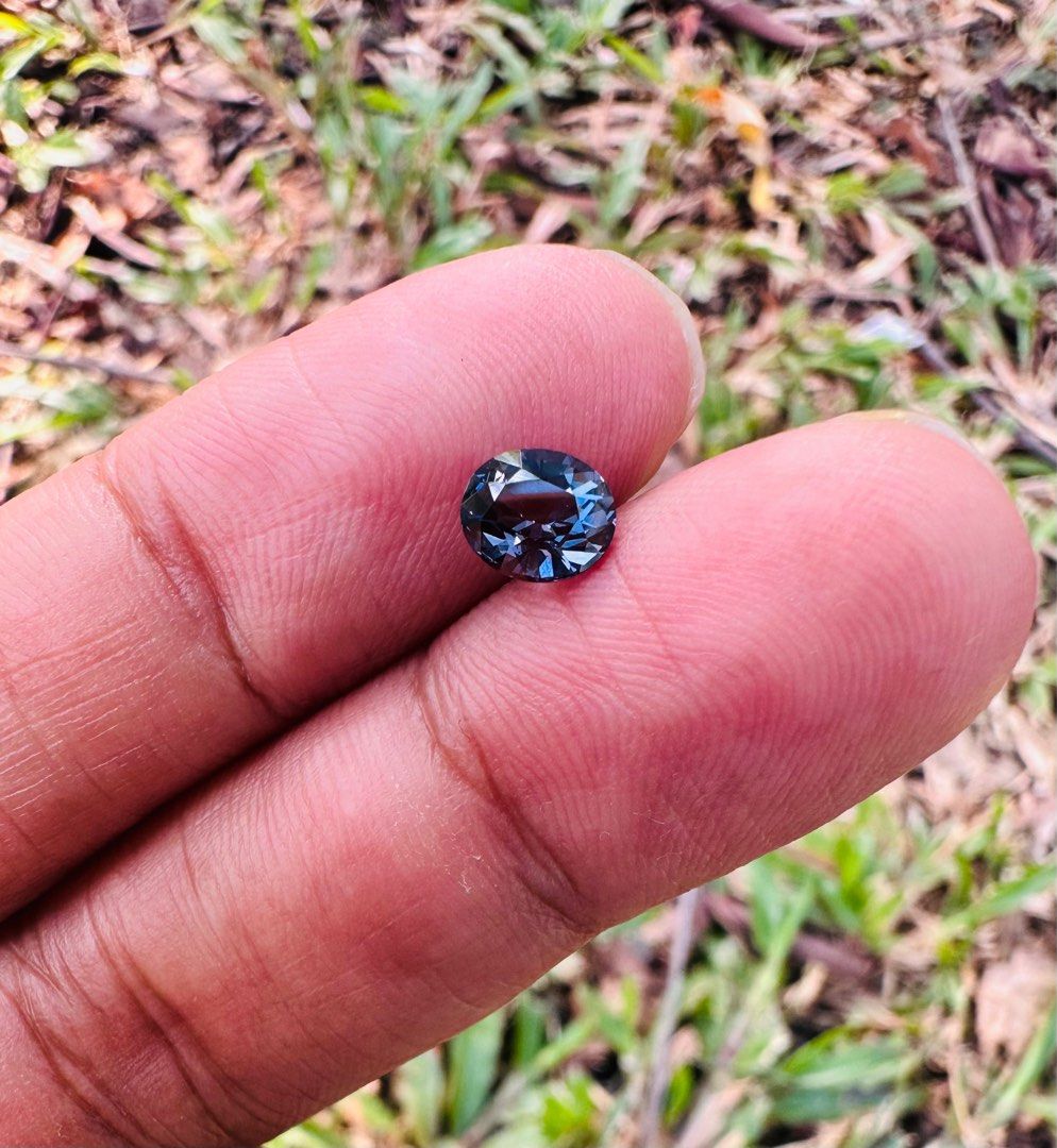 Violetish Gray natural Spinel 1.15ct, Women's Fashion, Jewelry ...