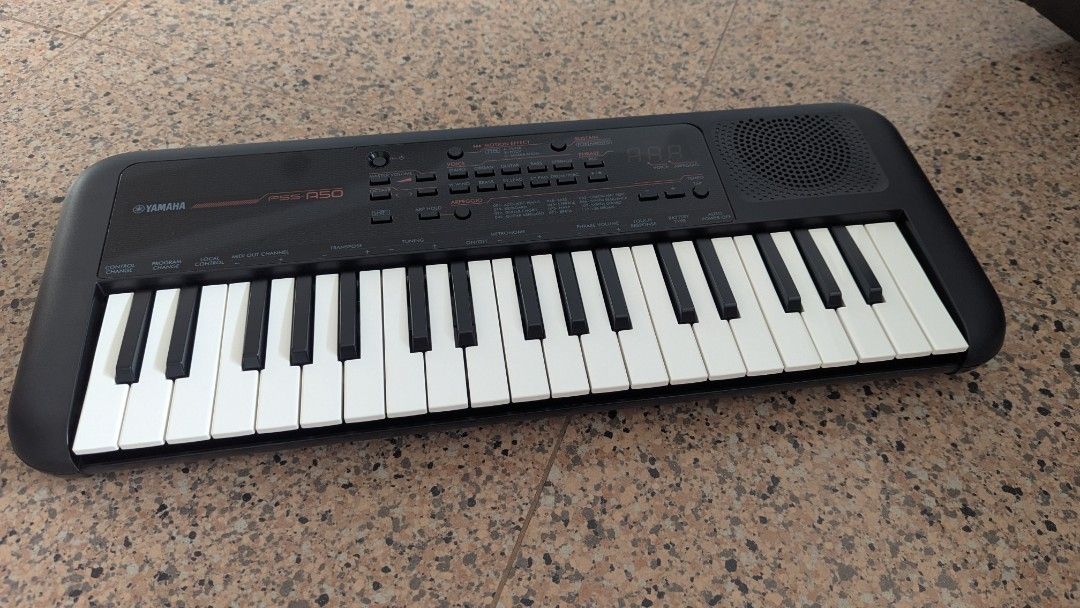 Yamaha PSS-A50 Portable Keyboard, Hobbies & Toys, Musical Instruments ...
