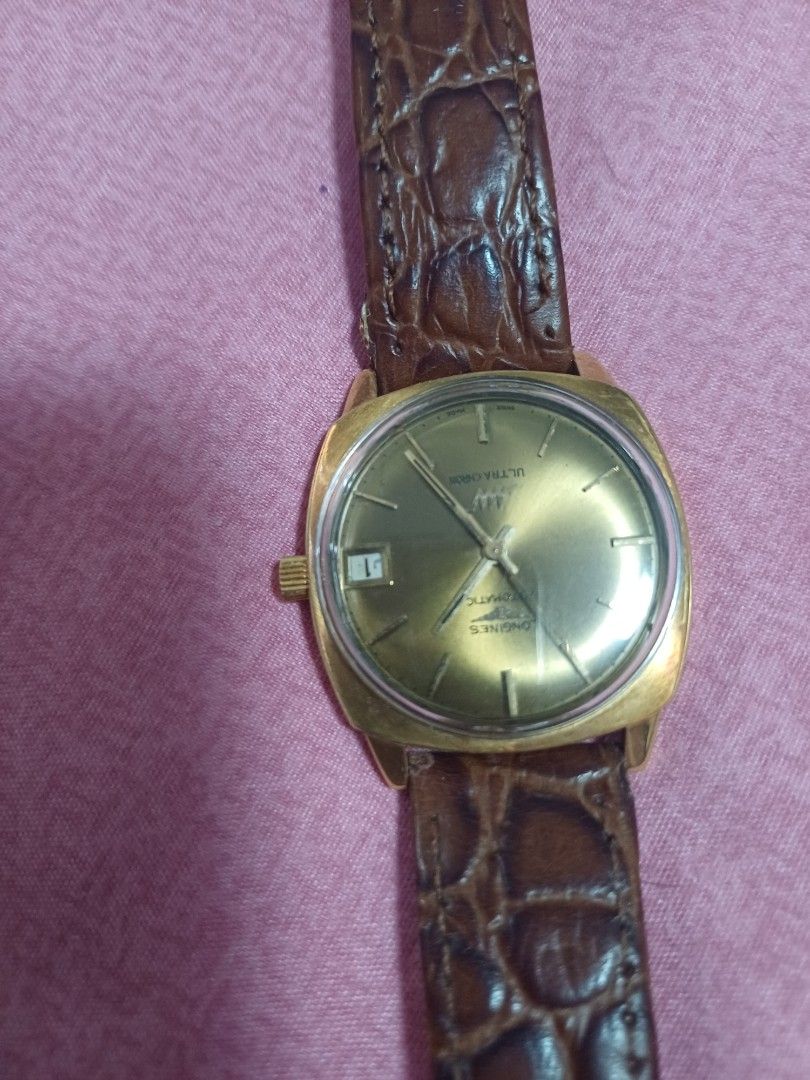 18k Vintage Longines Automatic Watch, Luxury, Watches on Carousell