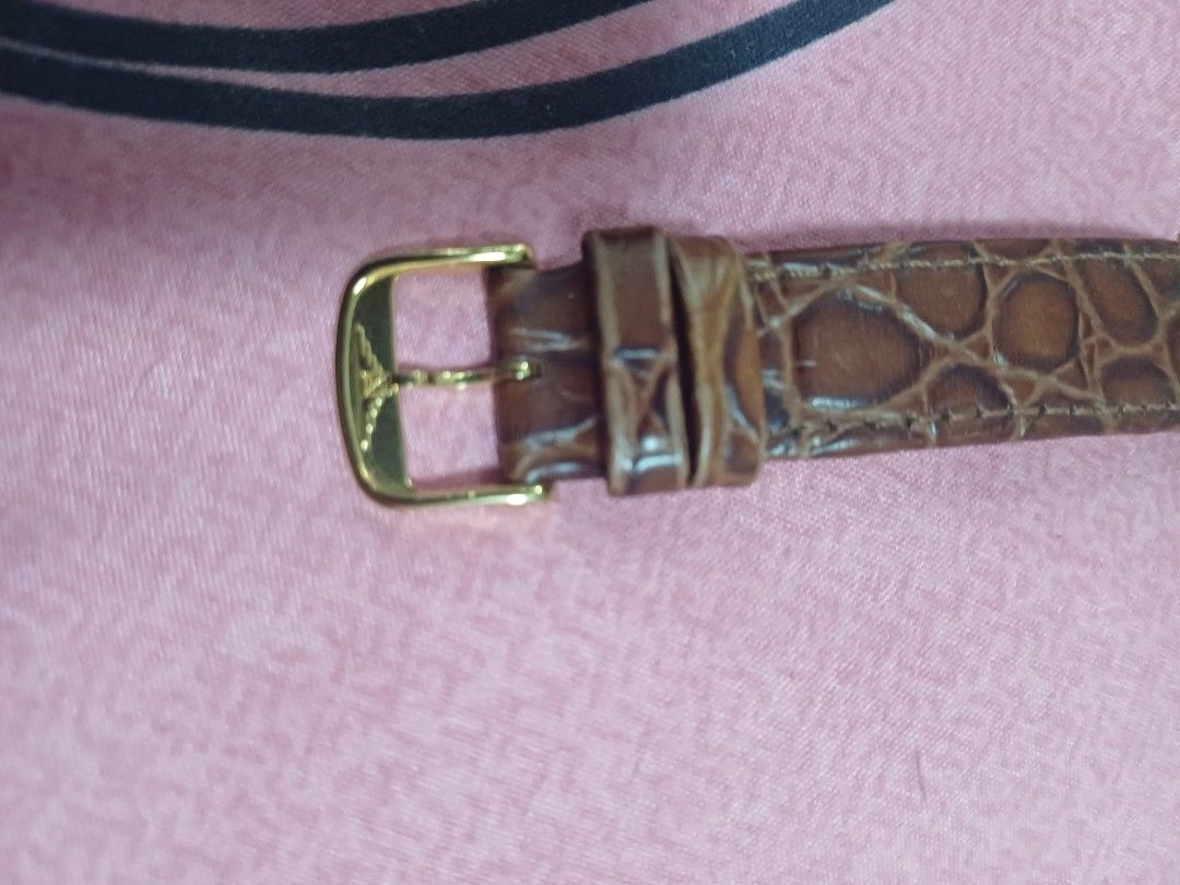 18k Vintage Longines Automatic Watch, Luxury, Watches on Carousell