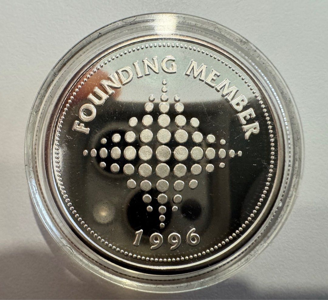 1996 DuPont Dow Elastomers Founding Member 1oz pure 999 silver, Hobbies ...